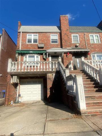 Maspeth, NY Real Estate & Maspeth Homes For Sale - Movoto