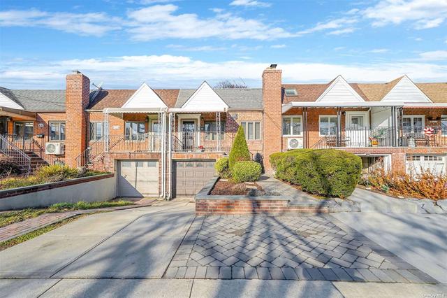 86-19 77th Ave, Glendale, NY 11385 | 29 Photos - Movoto