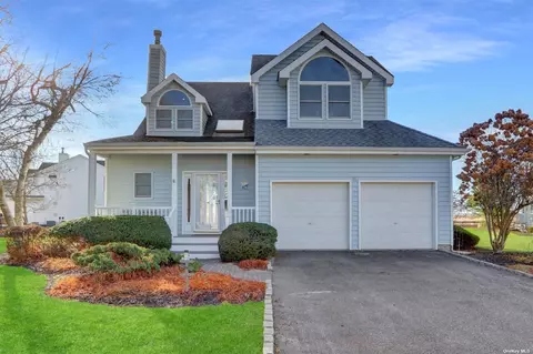 Patchogue, NY Condos & Townhouses For Sale - Movoto