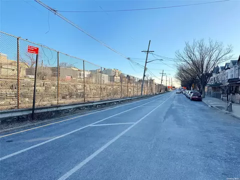 4465 Park Ave, Bronx, NY 10457 | 9 Photos - Movoto