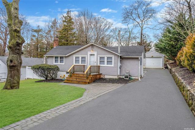 84 Herod Point Rd, Wading River, NY 11792 | 31 Photos - Movoto