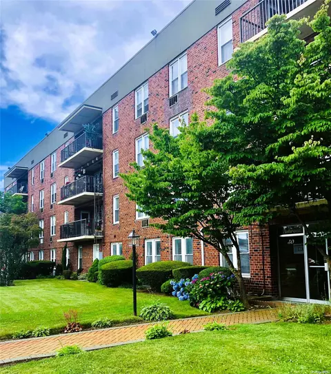 200 Atlantic Ave #135, Lynbrook, NY 11563 | 15 Photos - Movoto