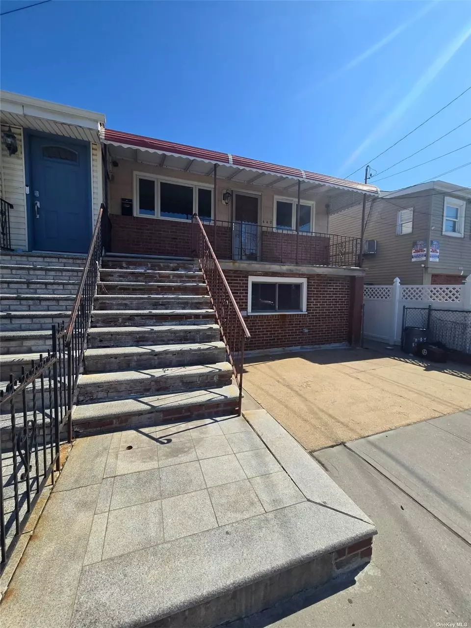 442 Beach 48th St, Far Rockaway, NY 11691 | 26 Photos - Movoto