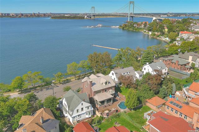 32 Boulevard, Malba, NY 11357 | 36 Photos - Movoto