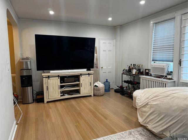 4001 Little Neck Pkwy #16B, Little Neck, NY 11363 | 9 Photos - Movoto