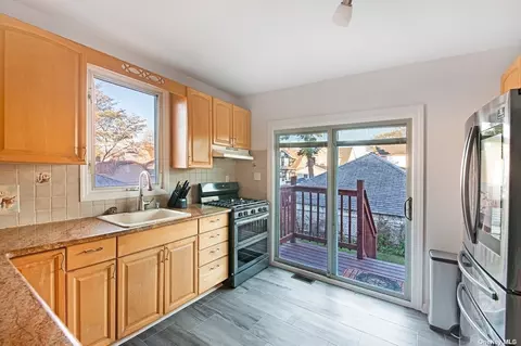 25 Orange Ave, Staten Island, NY 10302 | 13 Photos - Movoto