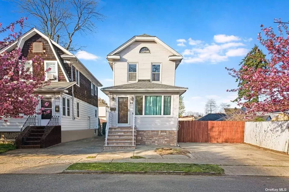 25 Orange Ave, Staten Island, NY 10302 | 13 Photos - Movoto
