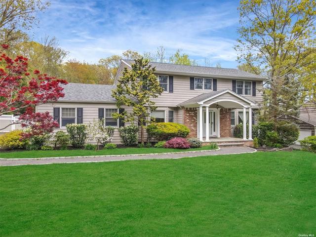 112 Village Hill Dr, Dix Hills, NY 11746 | 29 Photos - Movoto