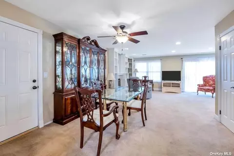 14 Partridge Trl #14, Coram, NY 11727 | 34 Photos - Movoto