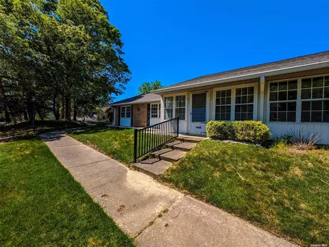 Ridge, NY Condos & Townhouses For Sale - Movoto