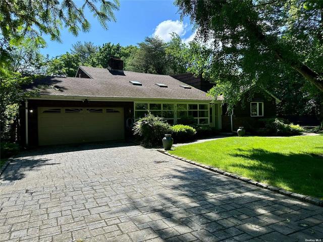 62 A Crescent Beach Rd #A, Glen Cove, NY 11542 | 1 photo - Movoto