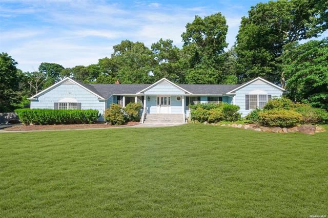1 Settlers Way, Setauket, NY 11733 | 24 Photos - Movoto
