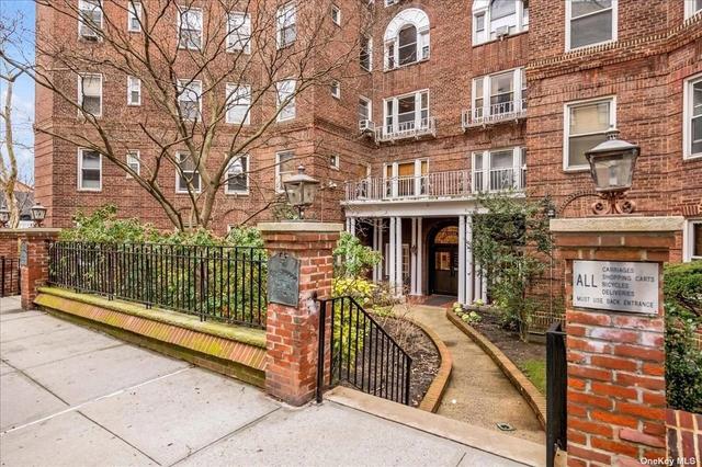 148 Kew Gardens Homes For Sale & Kew Gardens, NY Real Estate - Movoto