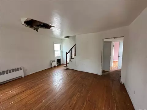 116 E Maple St, Valley Stream, NY 11580 | 26 Photos - Movoto