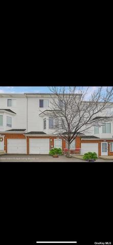 34 Amanda Ct, Staten Island, NY 10312 | 27 Photos - Movoto