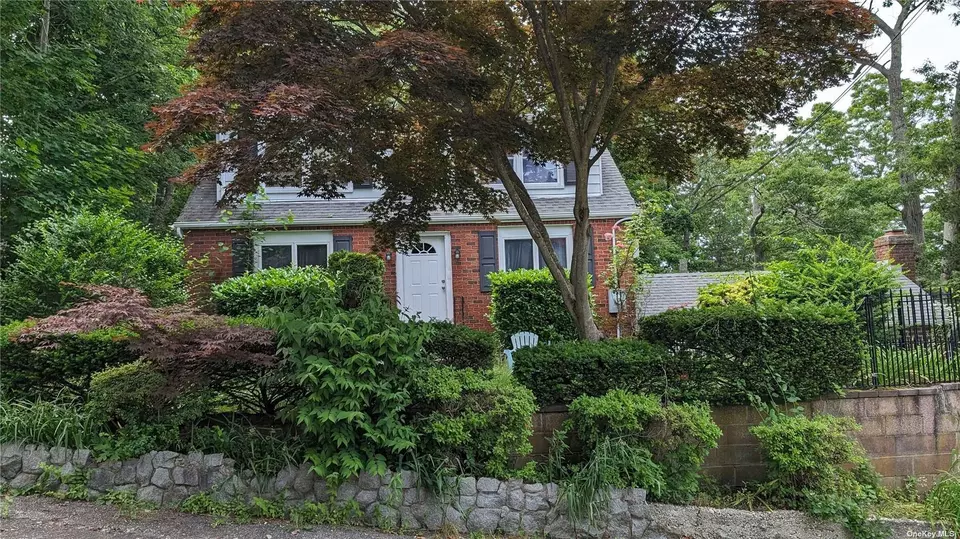 42 Fern Rd, Rocky Point, NY 11778 | 3 Photos - Movoto