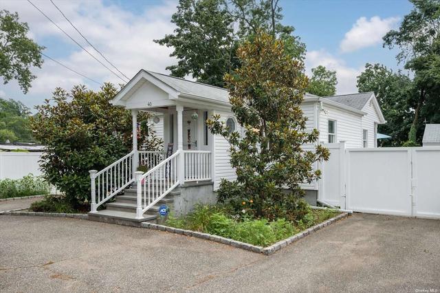 40 Mill Ln, Huntington, NY 11743 | 20 Photos - Movoto