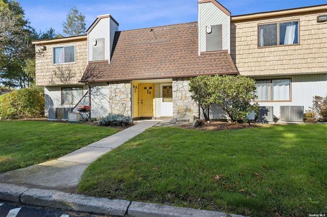 224 Pointe Cir N #224, Coram, NY 11727 | 31 Photos - Movoto
