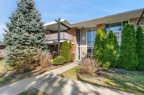 Condo/Townhouse Homes with 2+ Bedrooms for Sale in Westchester County NY