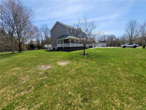 12 Van Etten Rd, Thompson, NY 12701 | 31 Photos | MLS #6241134 - Movoto