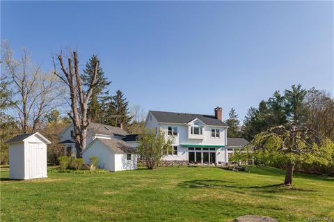 77 Craryville Rd, Taghkanic, NY 12521 | 19 Photos | MLS #6245033 - Movoto