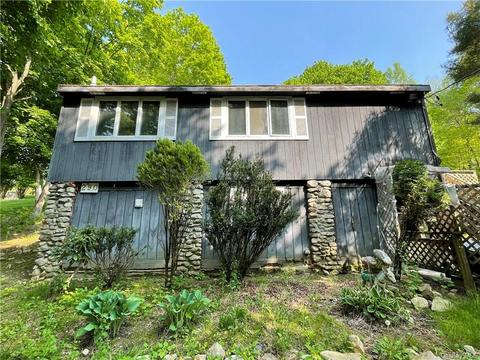 290 Peekskill Hollow Rd, Putnam Valley, NY 10579 | 4 Photos | MLS ...