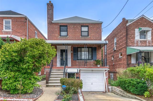 2530 Fenton Ave, New York, NY 10469 | MLS# 814005 | 38 Photos - Movoto