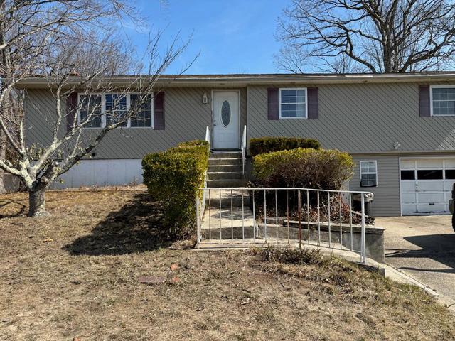 385 Dare Rd, Selden, NY 11784 | MLS# 831877 | 1 photo - Movoto
