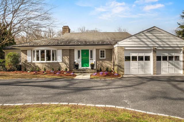 52 Oakledge Rd, Bronxville, NY 10708 | MLS# 838703 | 49 Photos - Movoto