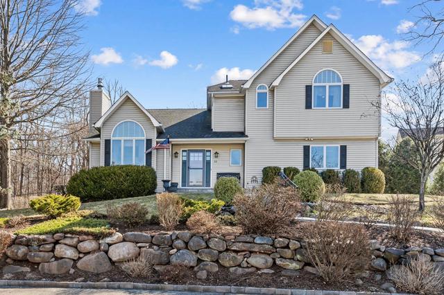 312 Bliss Ln, Clarkstown, NY 10989 | 31 Photos - Movoto