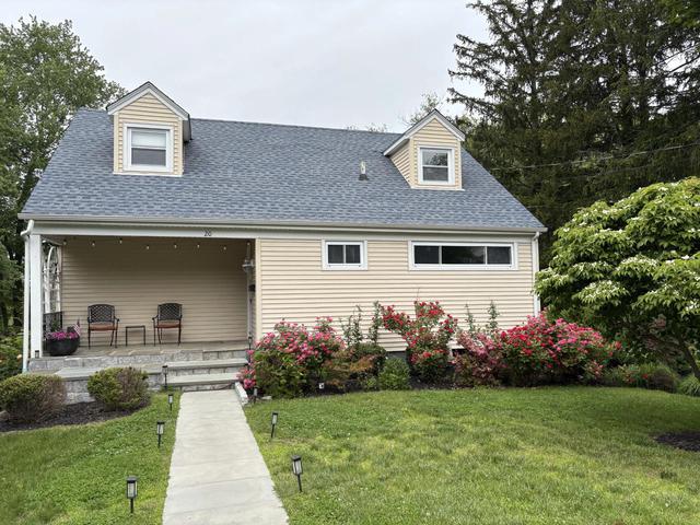 20 Brook St, Mount Kisco, NY 10549 | MLS# 850361 | 22 Photos - Movoto