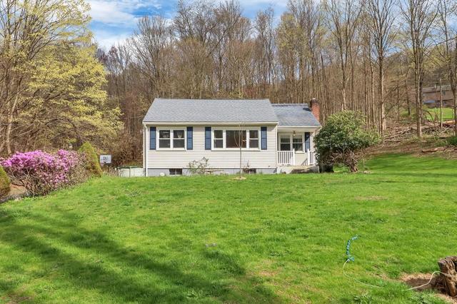 576 Bull Mill Rd, Chester, NY 10918 | MLS# 859210 | 35 Photos - Movoto