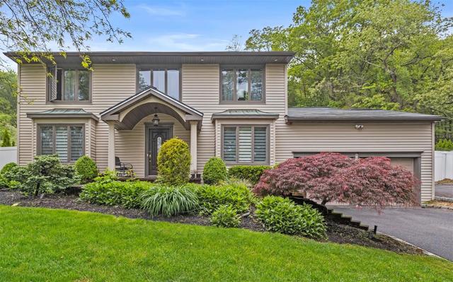 94 Stonehurst Ln, Dix Hills, NY 11746 | MLS# 863264 | 43 Photos - Movoto