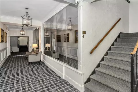 360 Stewart Ave #2C, Garden City, NY 11530 | MLS# 869252 | 11 Photos ...