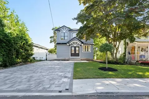 111 Islip Homes For Sale & Islip, NY Real Estate - Movoto