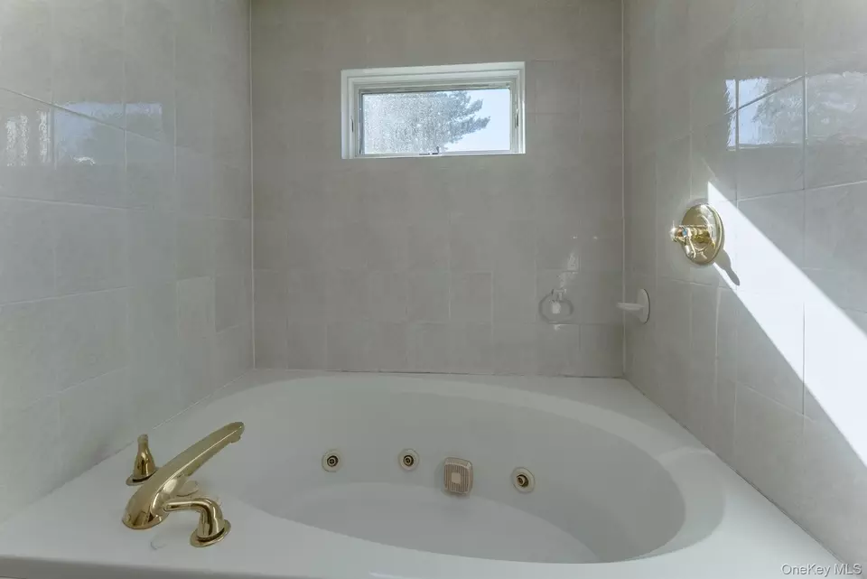 5881-5883 Route 44 55, Rochester, NY 12446 | MLS# 921807 | 48 Photos ...