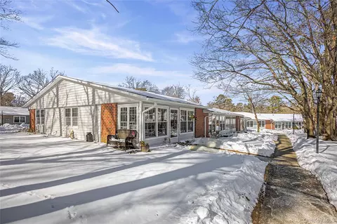 230 Blackpool Ct #A, Ridge, NY 11961 | MLS# 958476 | 25 Photos - Movoto