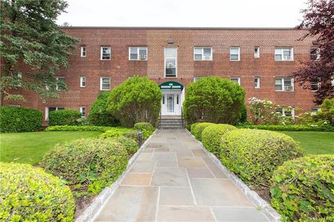 Condo/Townhouse Homes for Sale in New Rochelle NY