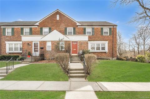 Condo/Townhouse Homes for Sale in New Rochelle NY