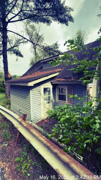 835 South St, Highland, NY 12528 | 2 Photos - Movoto