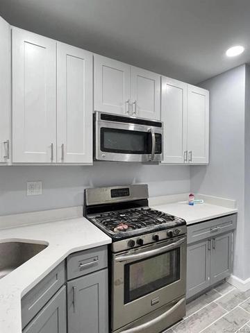 2751 Fish Ave, Bronx, NY 10469 | 10 Photos - Movoto