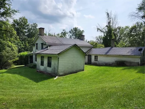 321 Logtown Rd, Greenville, NY 12771 | 16 Photos - Movoto