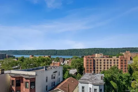 101 Highland Ave #2C, Yonkers, NY 10705 | 19 Photos - Movoto
