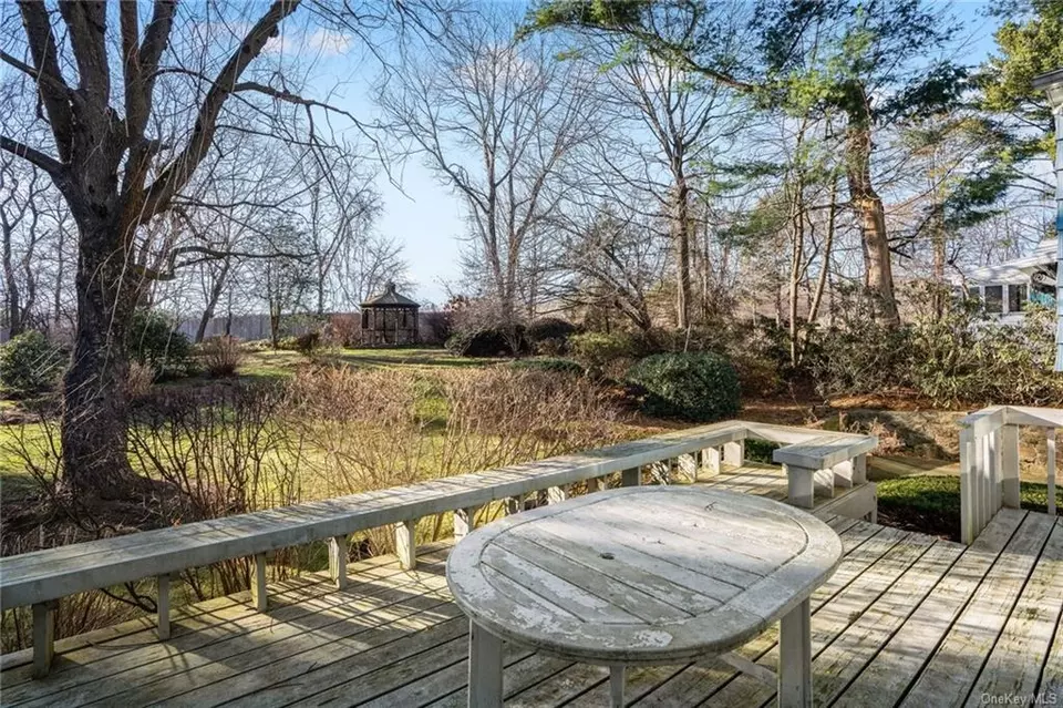 381 Old Army Rd, Greenburgh, NY 10583 | 22 Photos - Movoto