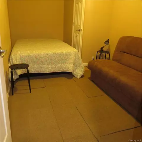 1406 Allerton Ave, Bronx, NY 10469 | 30 Photos - Movoto