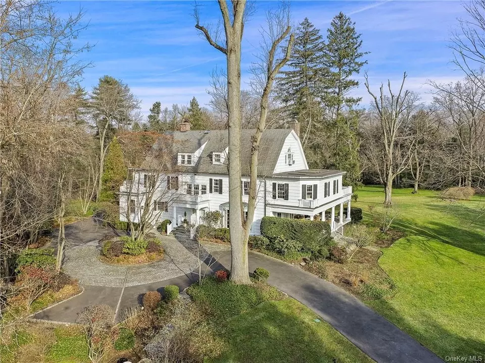 4 Sherbrooke Rd, Scarsdale, NY 10583 | 32 Photos - Movoto