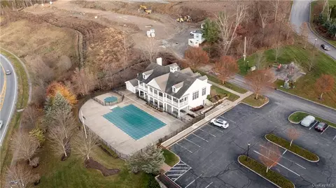 3200 Bennington Dr, Fishkill, NY 12524 | 35 Photos - Movoto