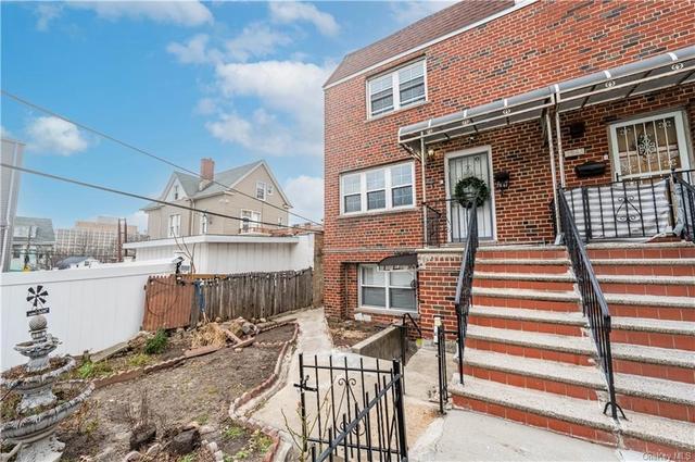 New York, NY Single Family For Sale - Movoto