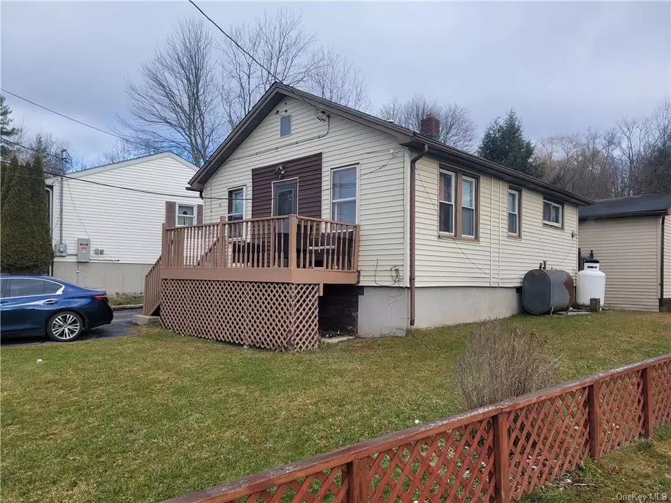 14 Laurel Ave, South Fallsburg, NY 12779 - Movoto