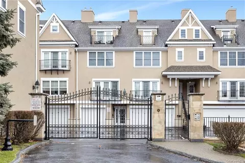 New Rochelle, NY Condos & Townhouses For Sale - Movoto